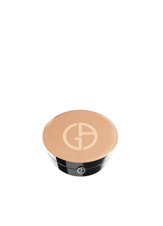 Giorgio Armani Lumınous Sılk Glow Fusıon Altın Rengi 5.5 Giorgio Armani Lumınous Sılk Glow Fusıon Altın Rengi 5.5